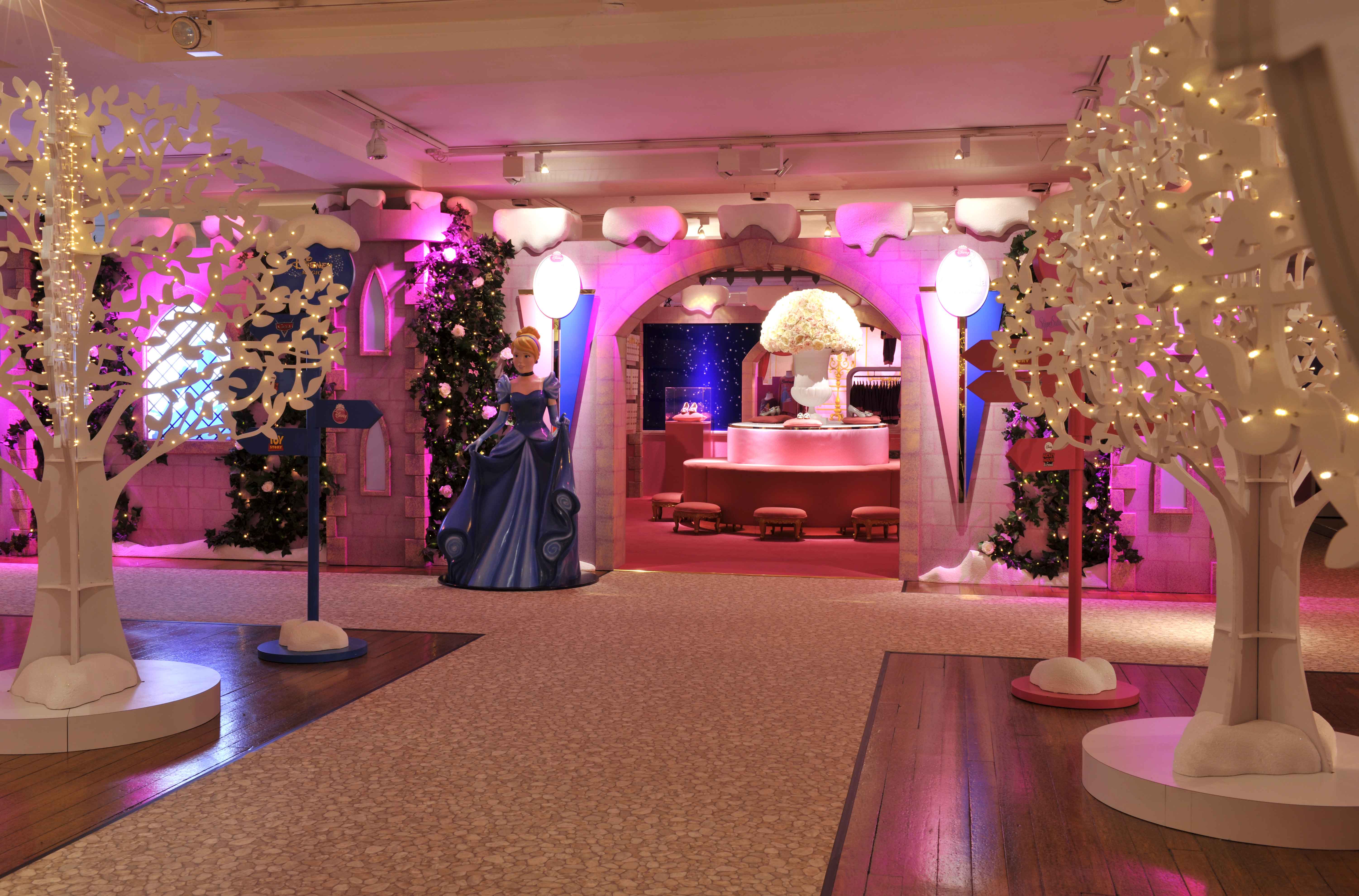 Harrods Disney - RocknRollerBaby