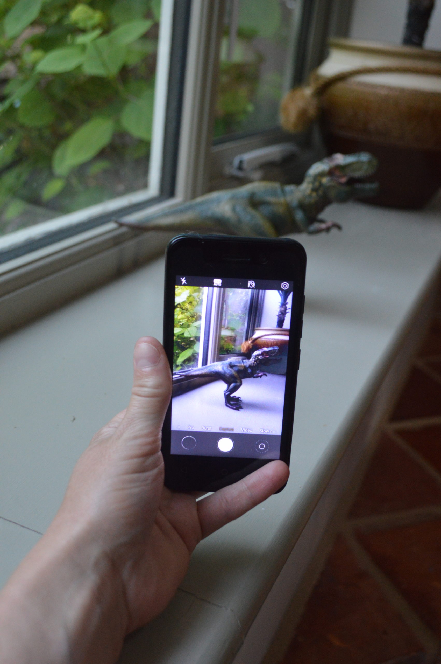 IMO Q2 Budget Mobile Phone By EE (3) - RocknRollerBaby